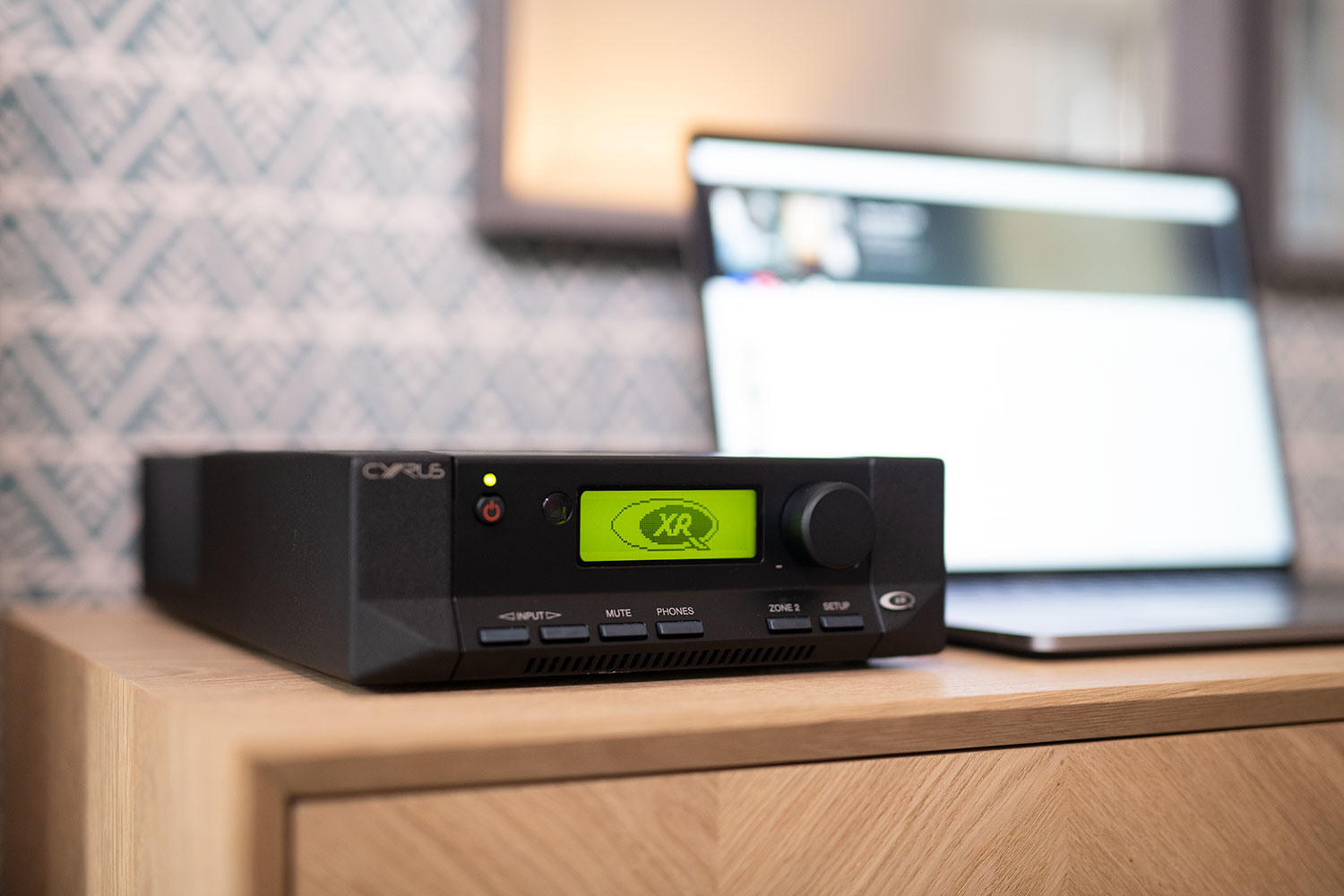 Cyrus Pre2 DAC QXR · Préamplificateur stéréo · HomeCineSolutions